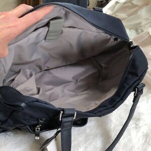 Baggallini | Bags | New Baggallini Fifth Avenue Weekender Carry Handle ...